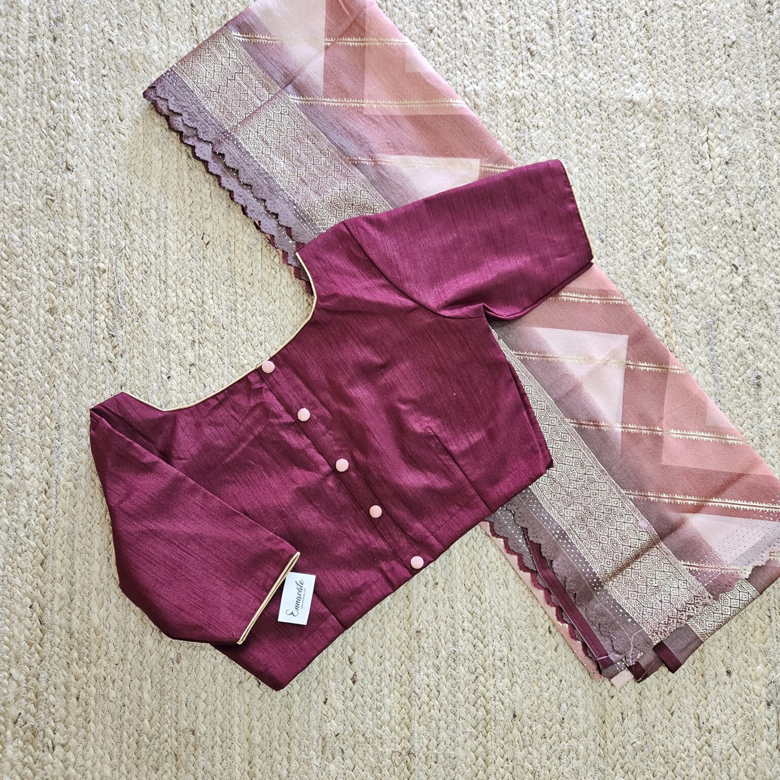 Traditional Clothing - Ennavale.com